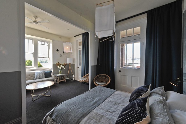 Palisade Hotel, The Rocks, Sydney | Fleewinter