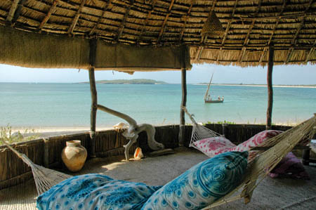 Kiwayu Beach Lodge, Kiwayu Island | Fleewinter