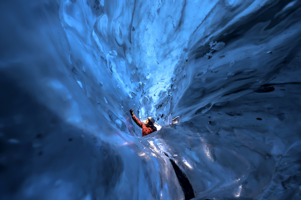 Ice and Lava Caves - Fleewinter